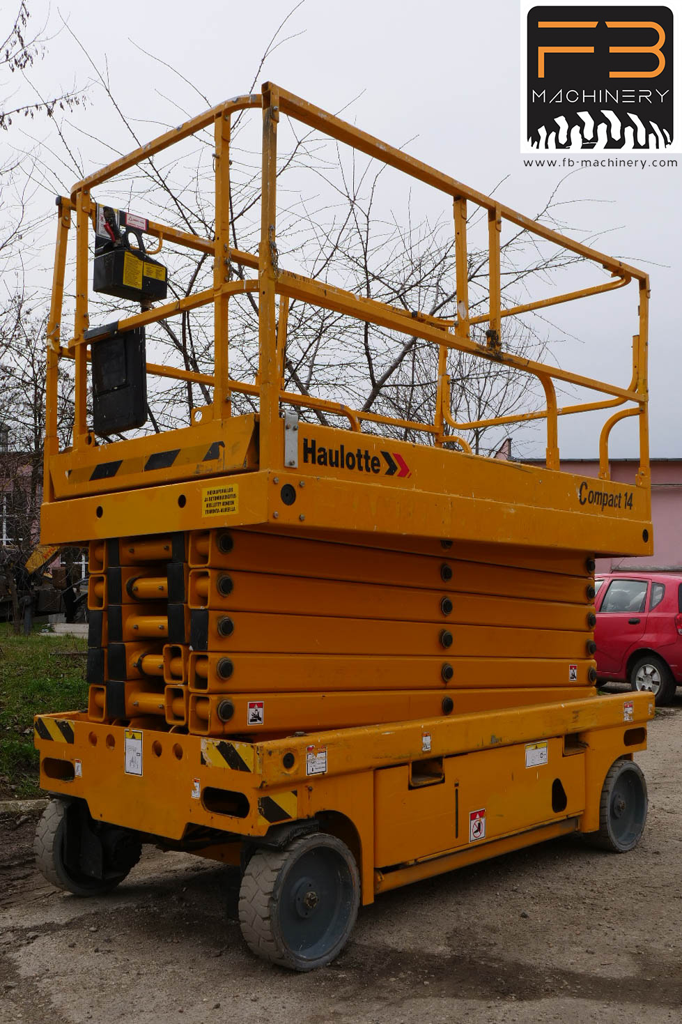 Haulotte Compact 14 electric scissor lift Nr.130