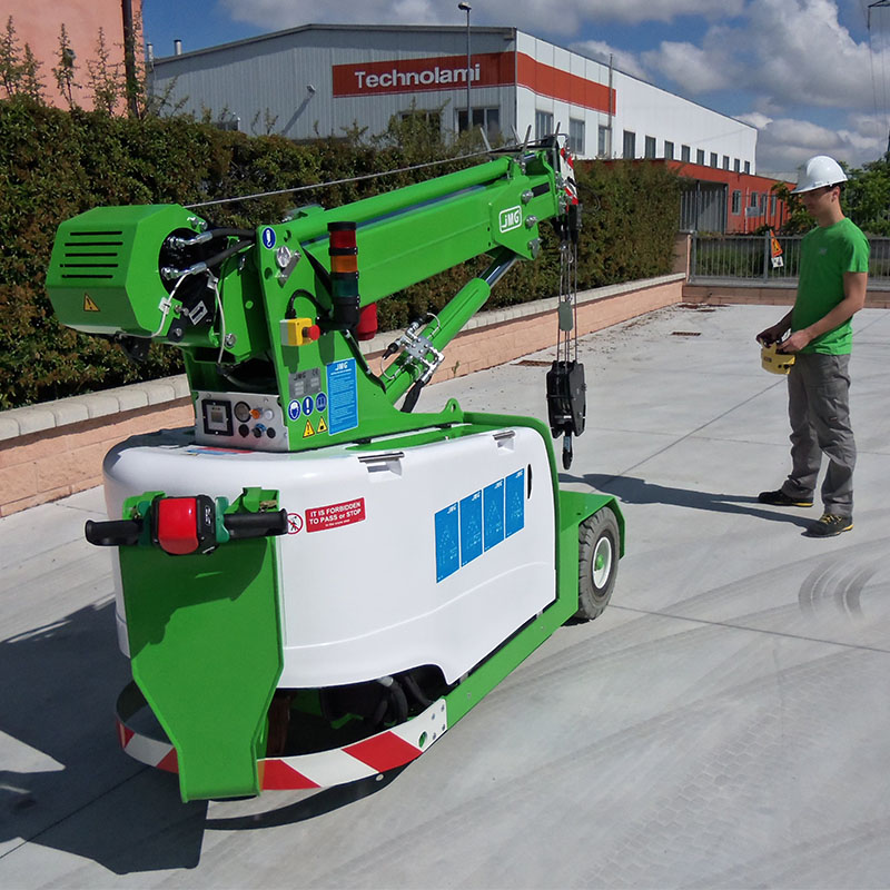 Walk behind crane JMG MC 20
