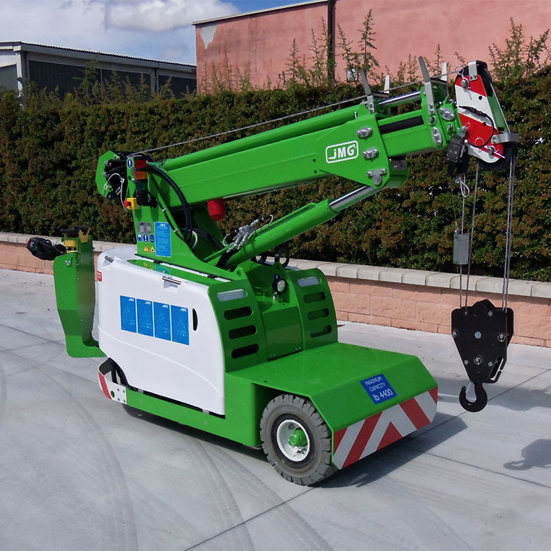 Walk behind crane JMG MC 20